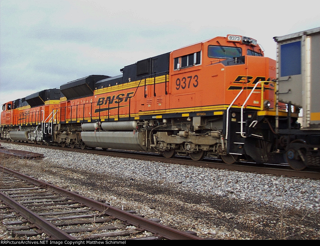 BNSF 9373